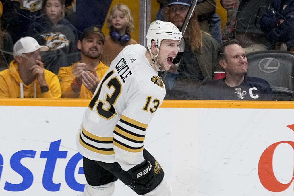 Bruins Announce Training Camp Roster and Schedule