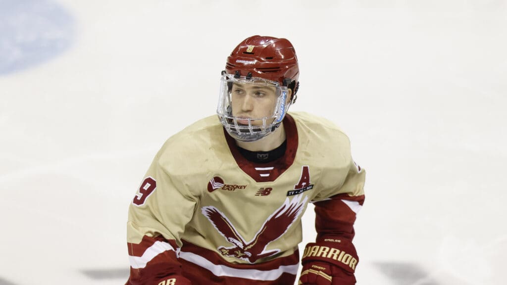 Milan Lucic Signs PTO with Blues, Returns To NHL for First Time Since ...